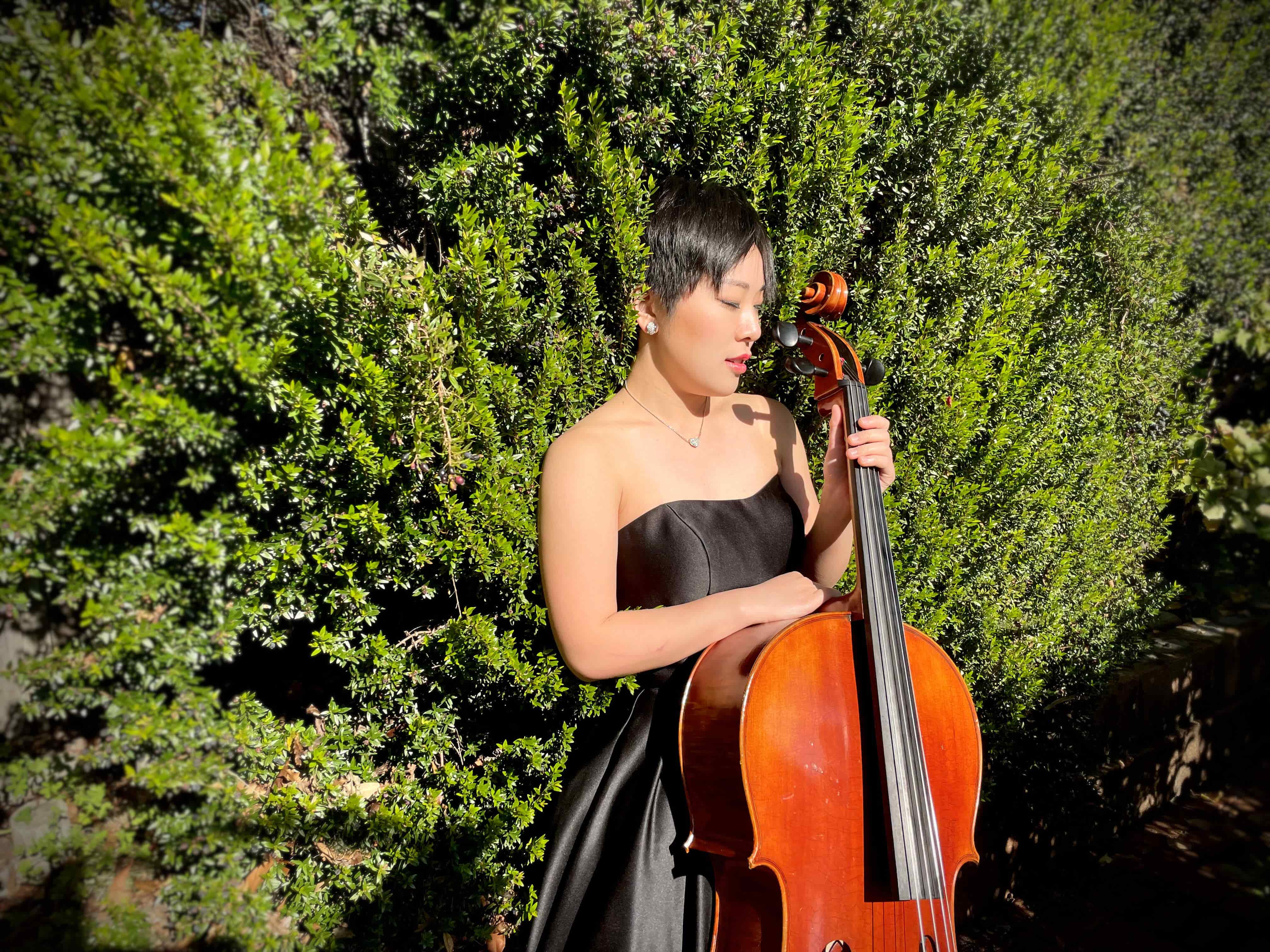 Media - Elena Ariza | Cello